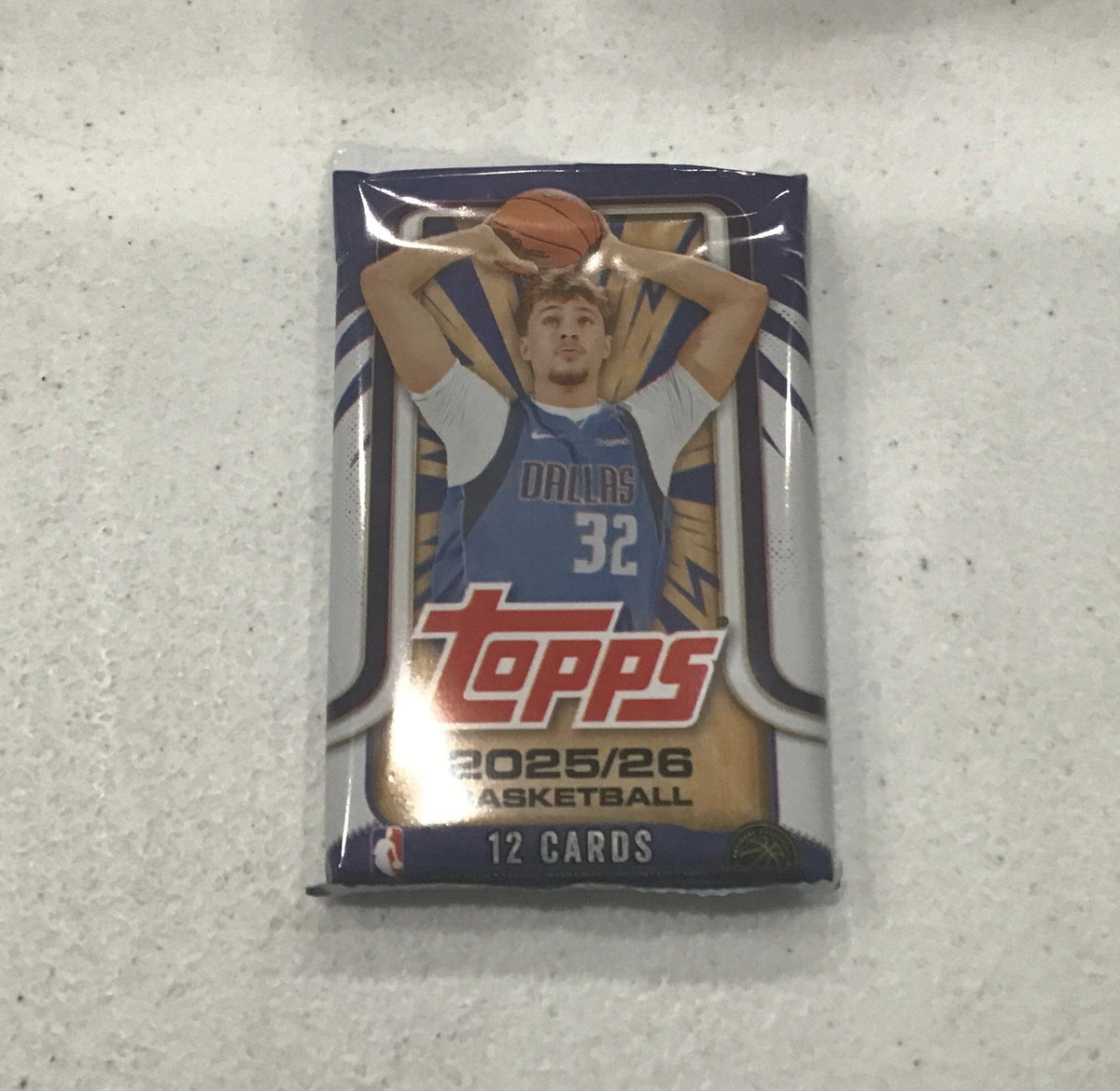 2025-26 Topps Basketball Blaster Box Pack – Overtime Sports